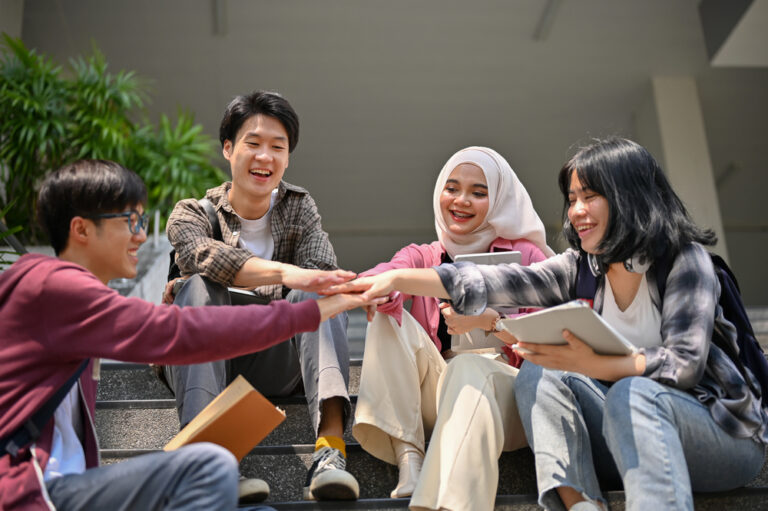 31 icebreaker games for students | SessionLab